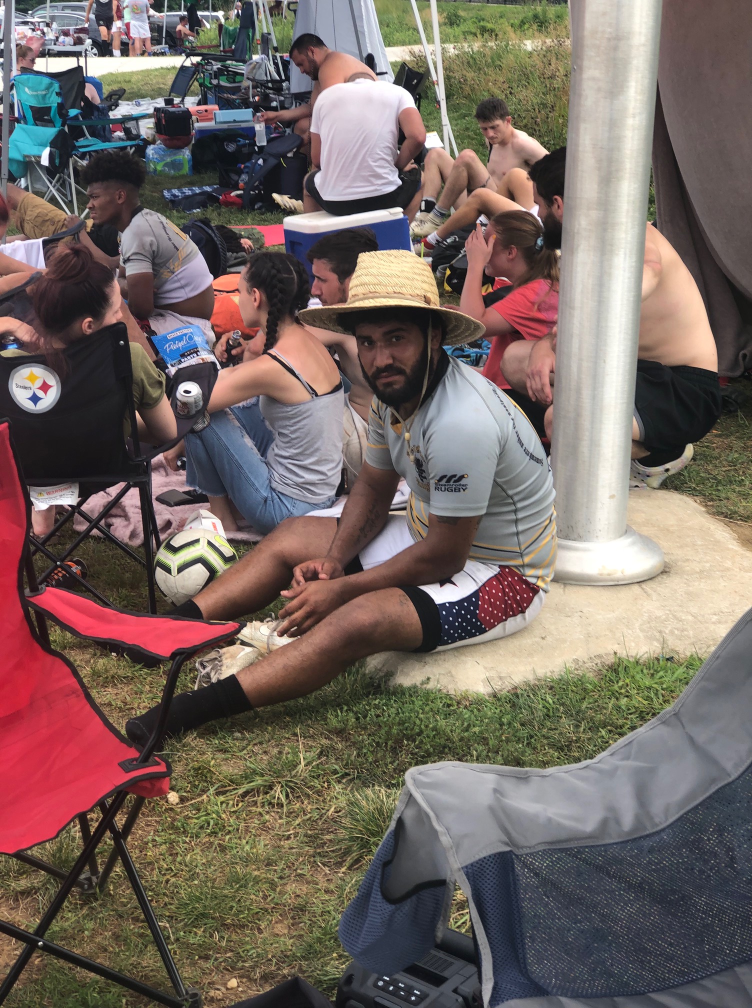 “They Took Our Jobs” — Domestic Props Threatened by Migrant Front Rows ...